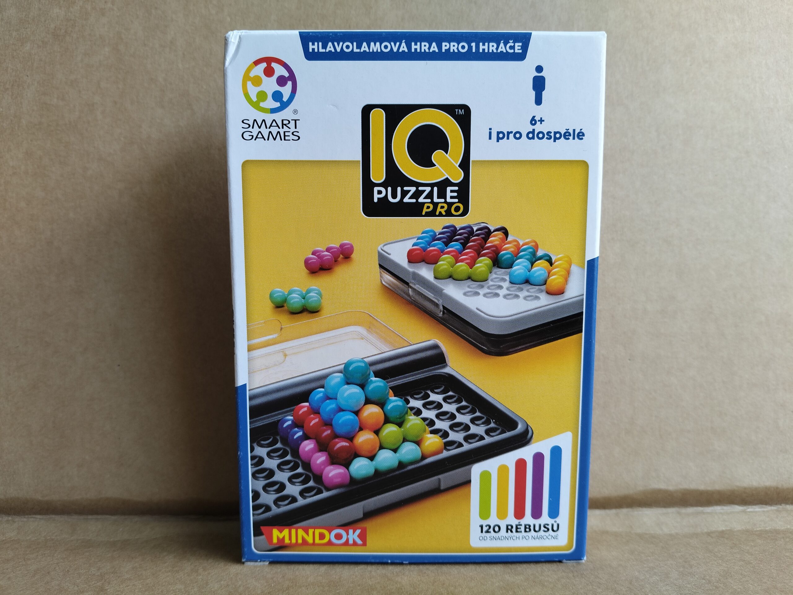 IQ Puzzle Pro – defektní | MINDOK