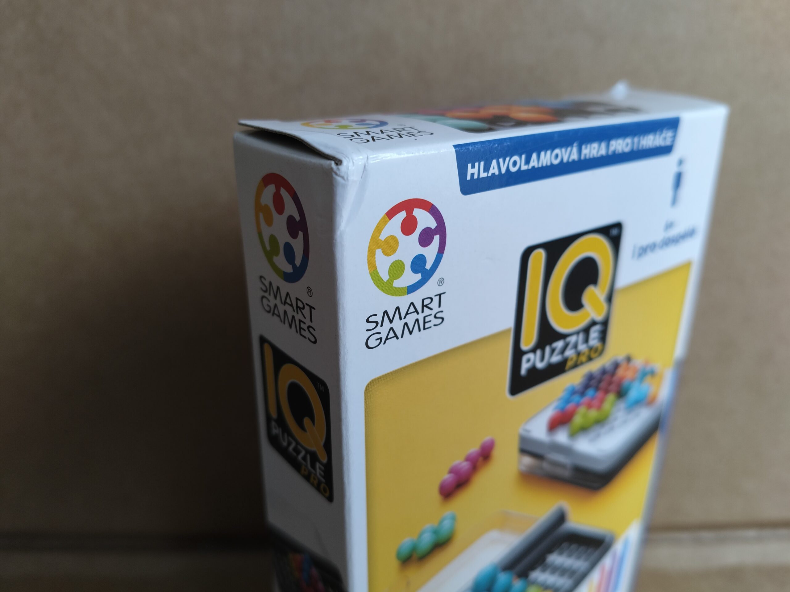 IQ Puzzle Pro – defektní | MINDOK